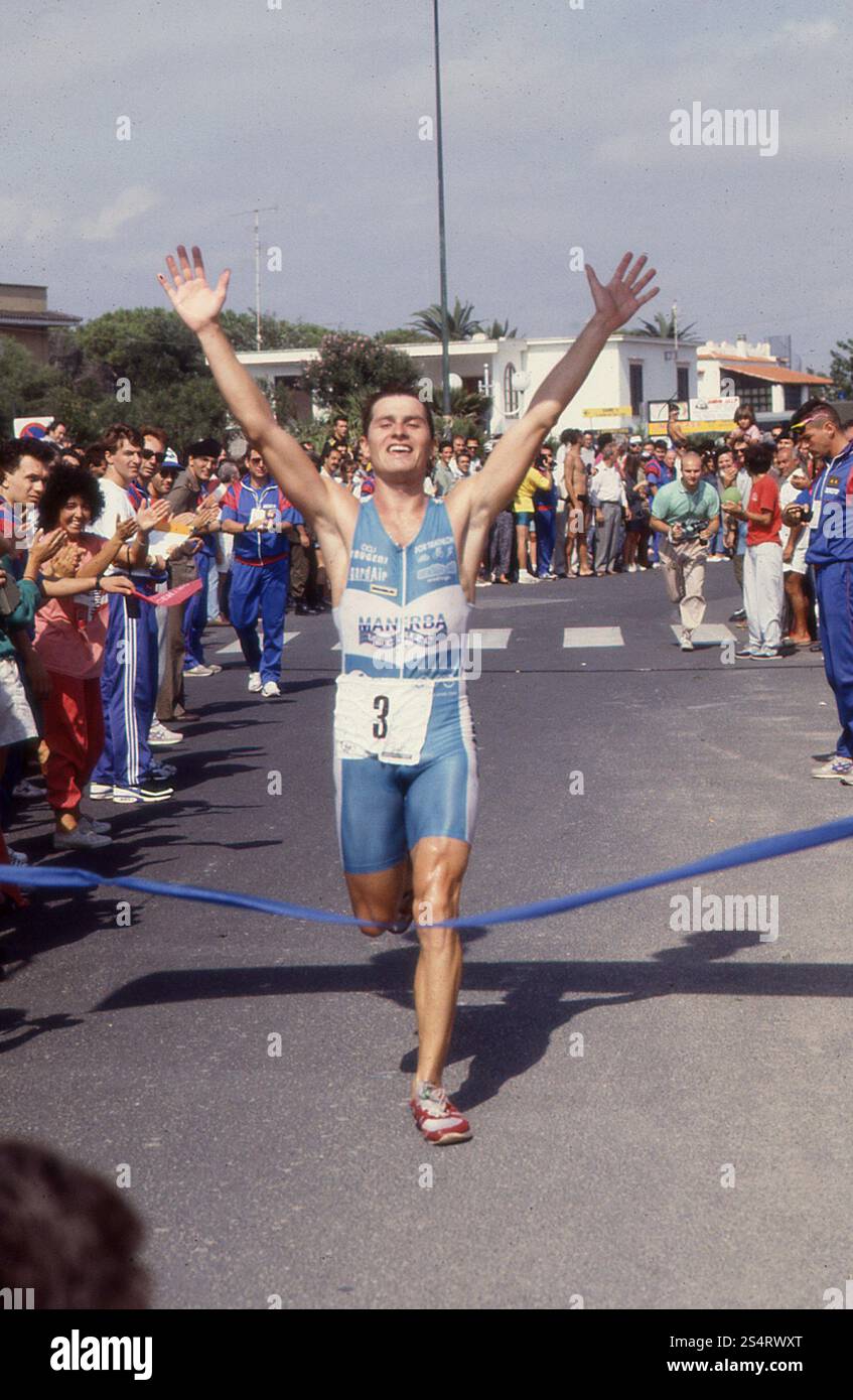 Italian triathlon athlete Fabrizio Ferraresi, Italy 1990s Stock Photo ...