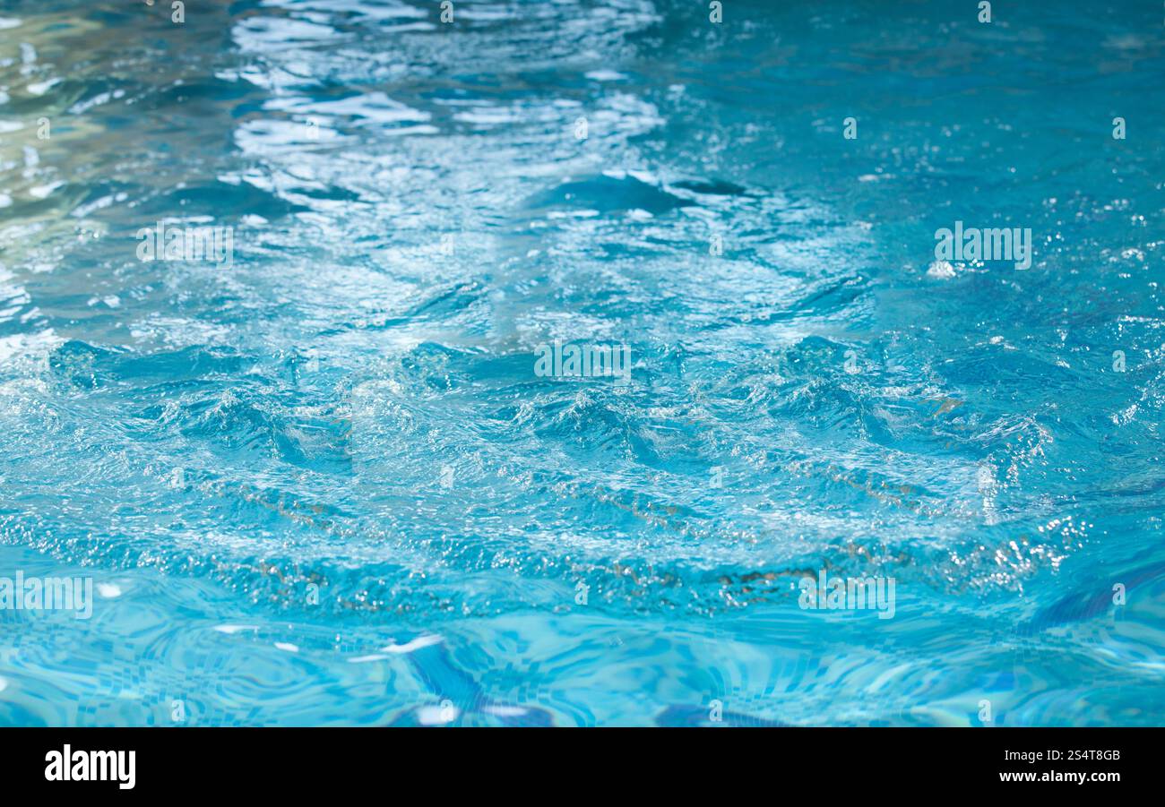 Refraction light in water hi-res stock photography and images - Alamy
