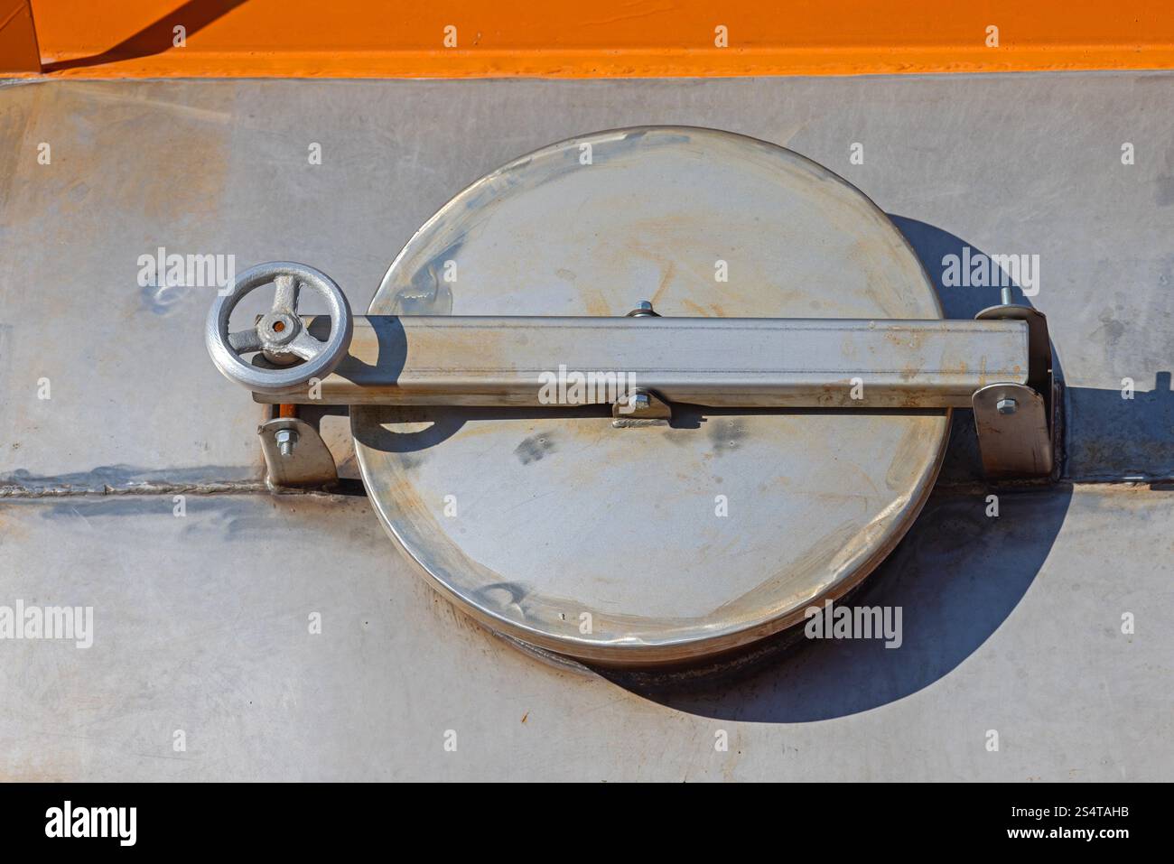 Closed Reservoir Cover at Water Tanker Truck Transport Stock Photo - Alamy