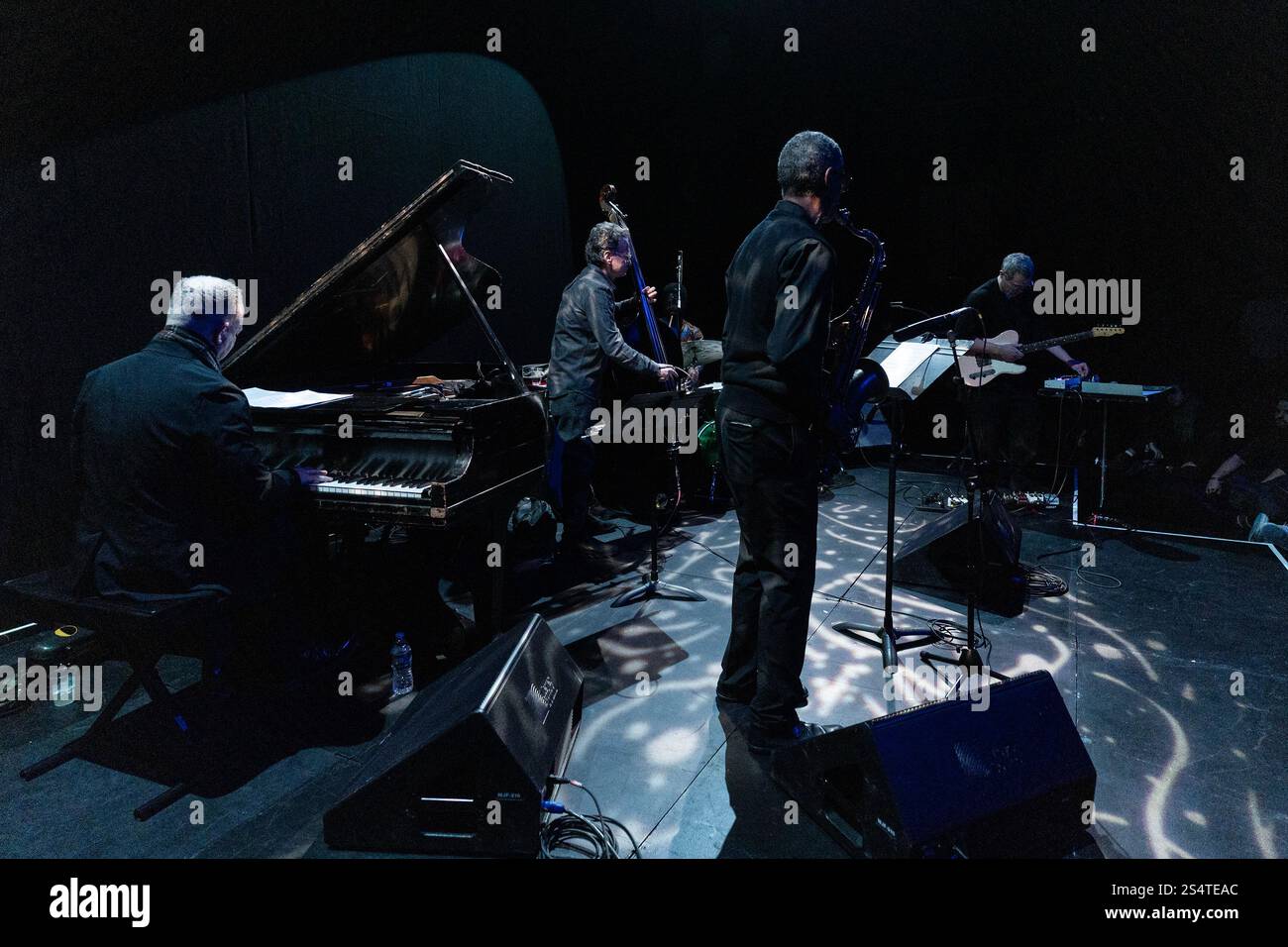 New York, USA. 10th Jan, 2025. Jakob Bro with Mark Turner on tenor sax ...