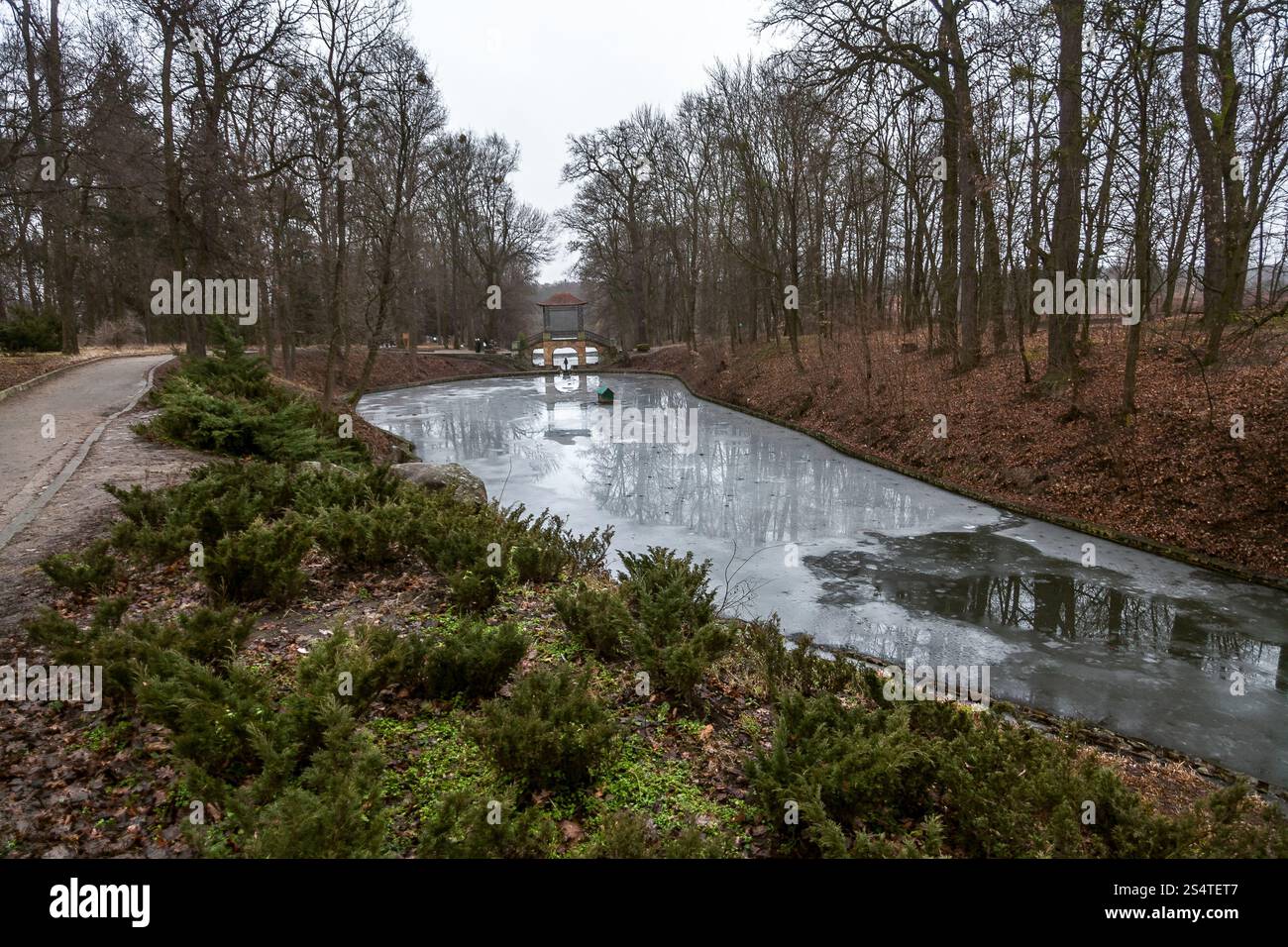 Water in lake covered hi-res stock photography and images - Alamy