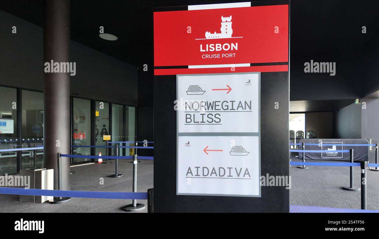 Lisbon cruise terminal signage Stock Photo - Alamy