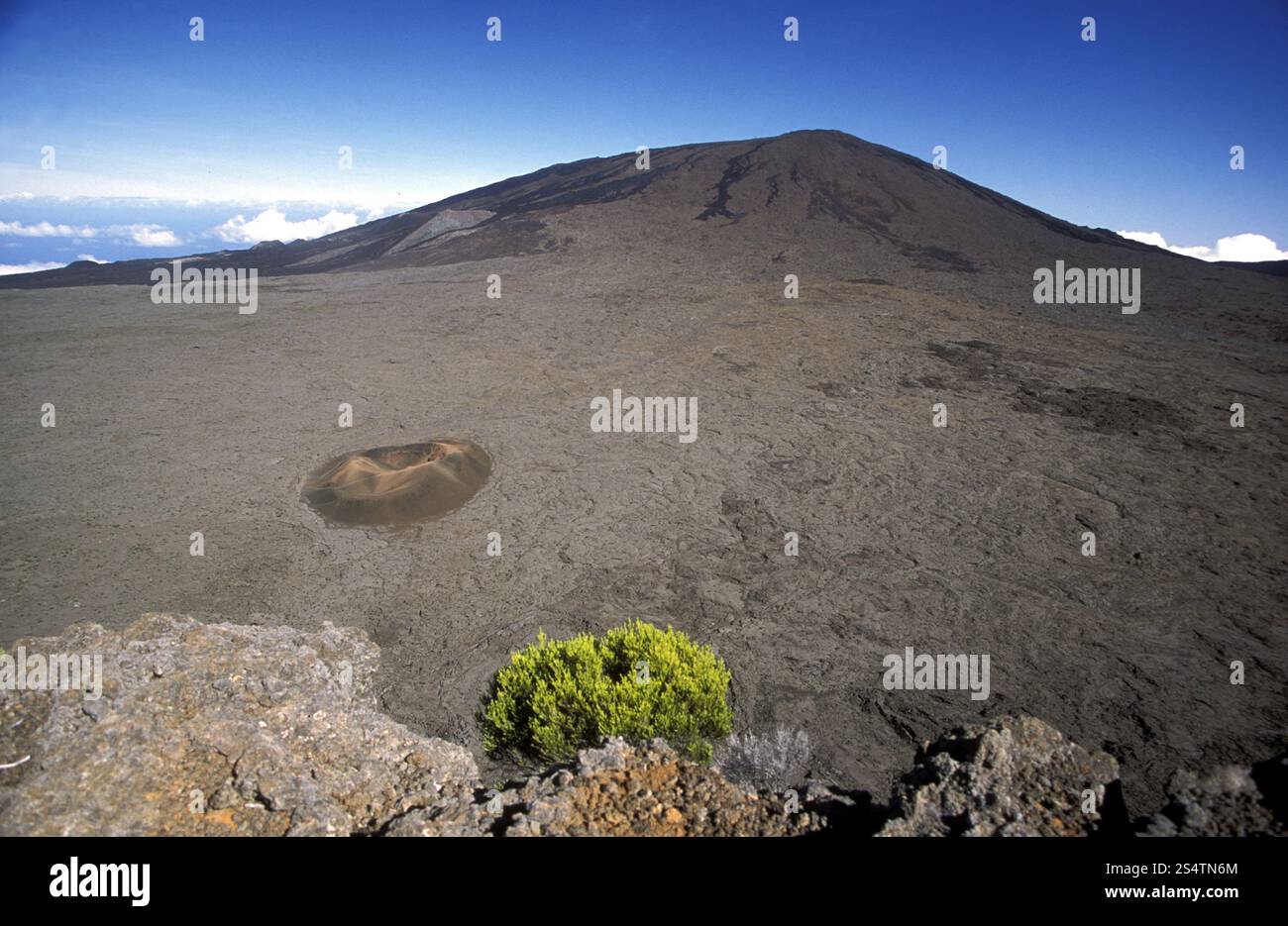 The Landscape allrond the Volcano Piton de la Fournaise on the Island ...