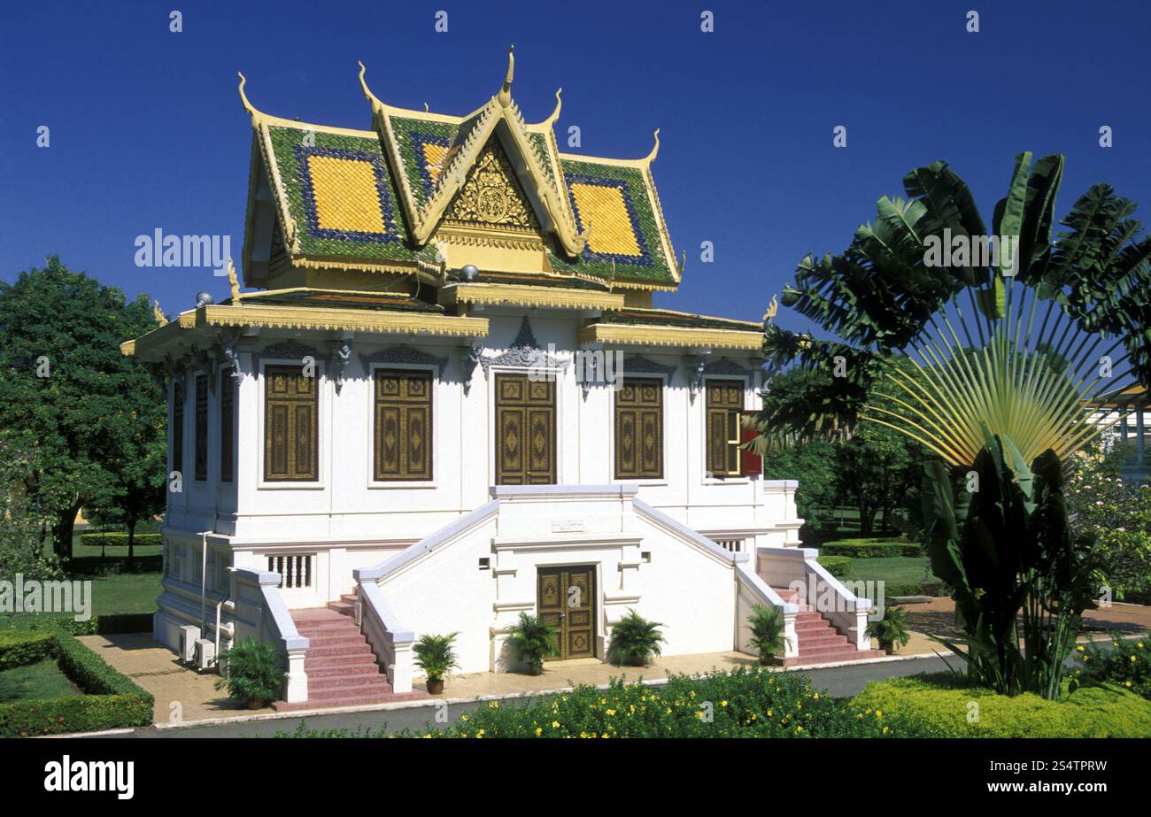 the king palace in the city of phnom penh in cambodia in southeastasia ...