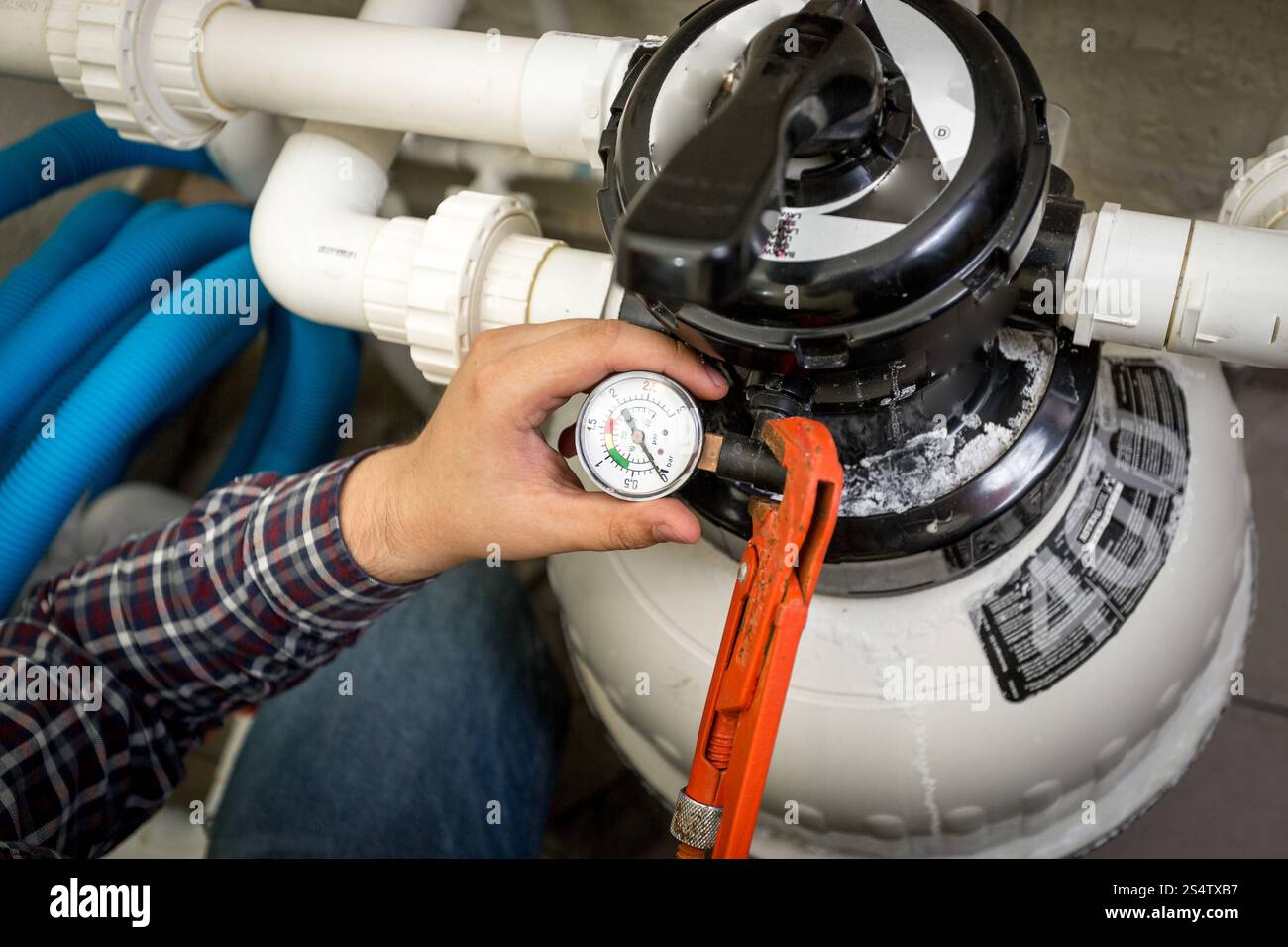 Pressure meter on big hi-res stock photography and images - Alamy