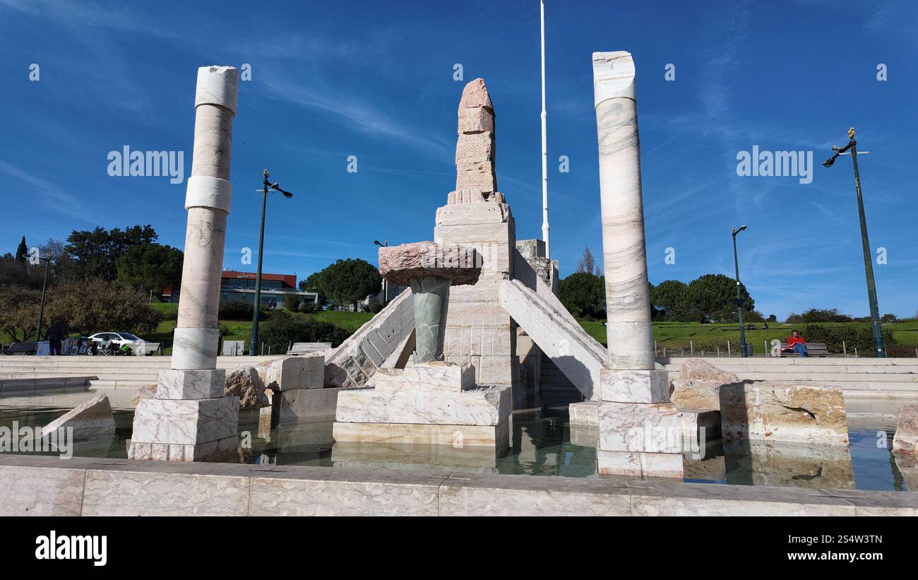 The April 25th Monument (Monumento ao 25 de Abril) is a large concrete ...