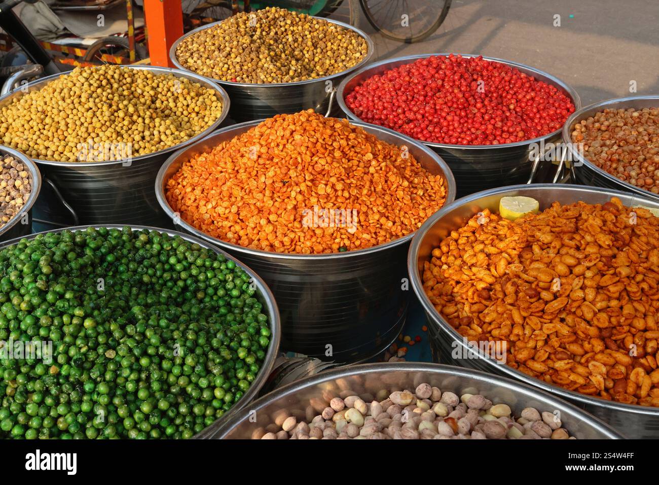 India, Tamil Nadu, Hyderabad, Display of chick peas, nuts etc at snack ...
