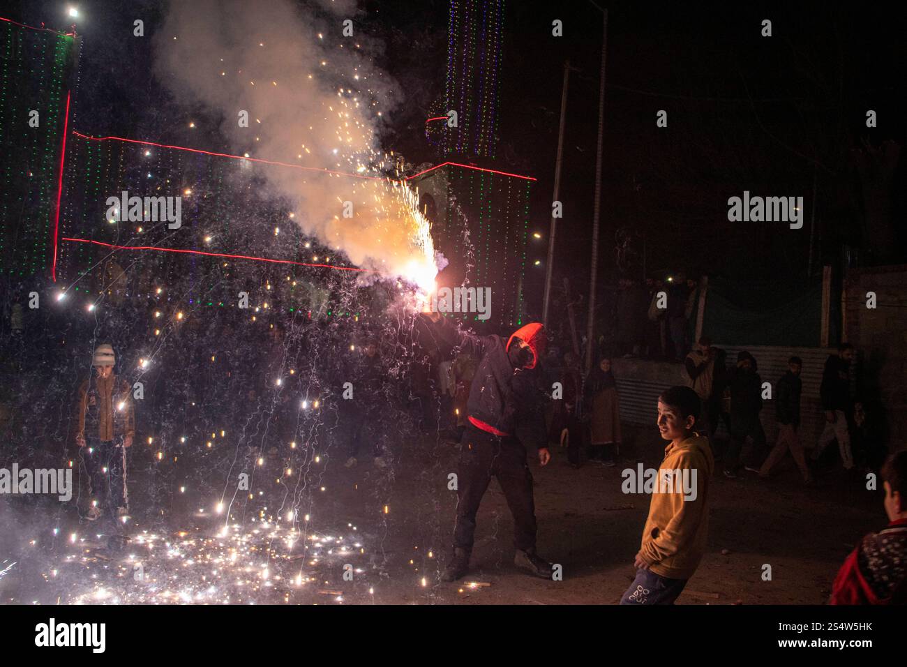 Srinagar, Jammu And Kashmir, India. 13th Jan, 2025. Shia Muslims light ...