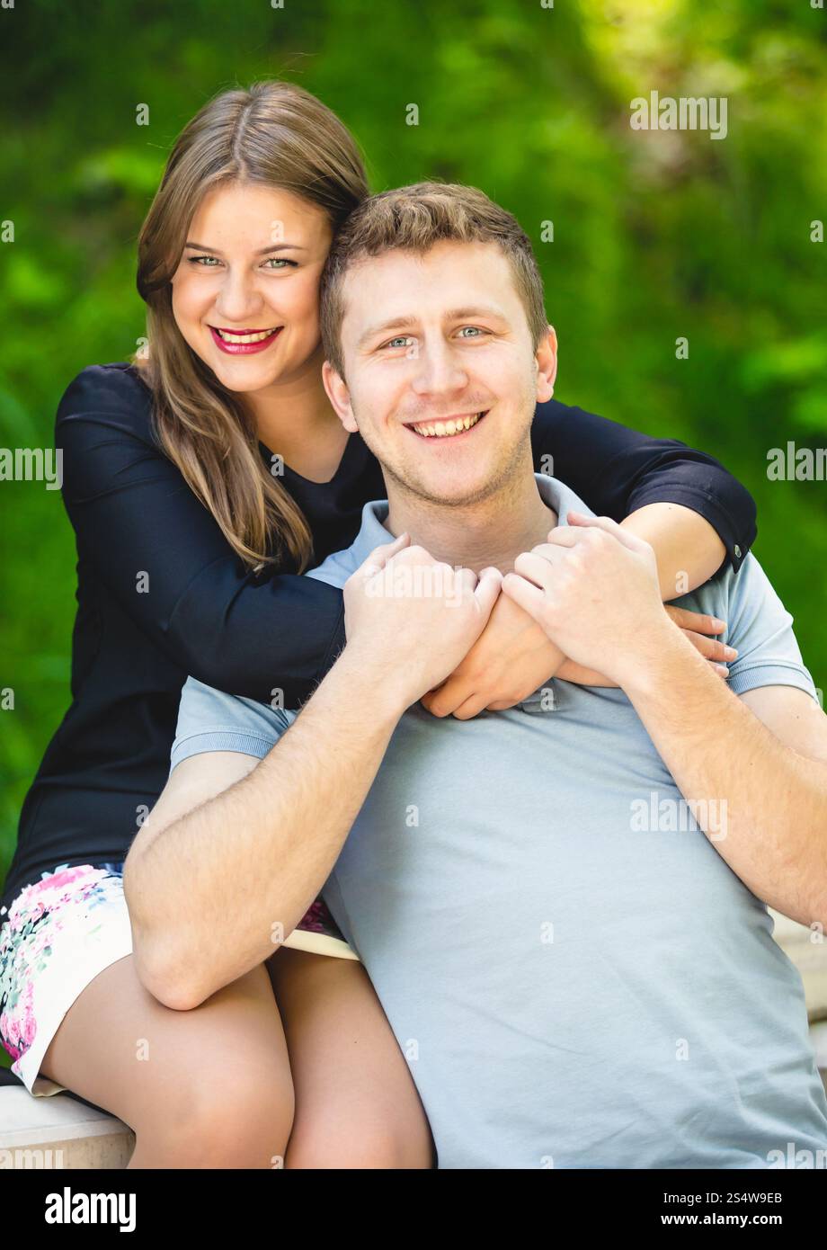 Beautiful laughing couple hugging hi-res stock photography and images ...