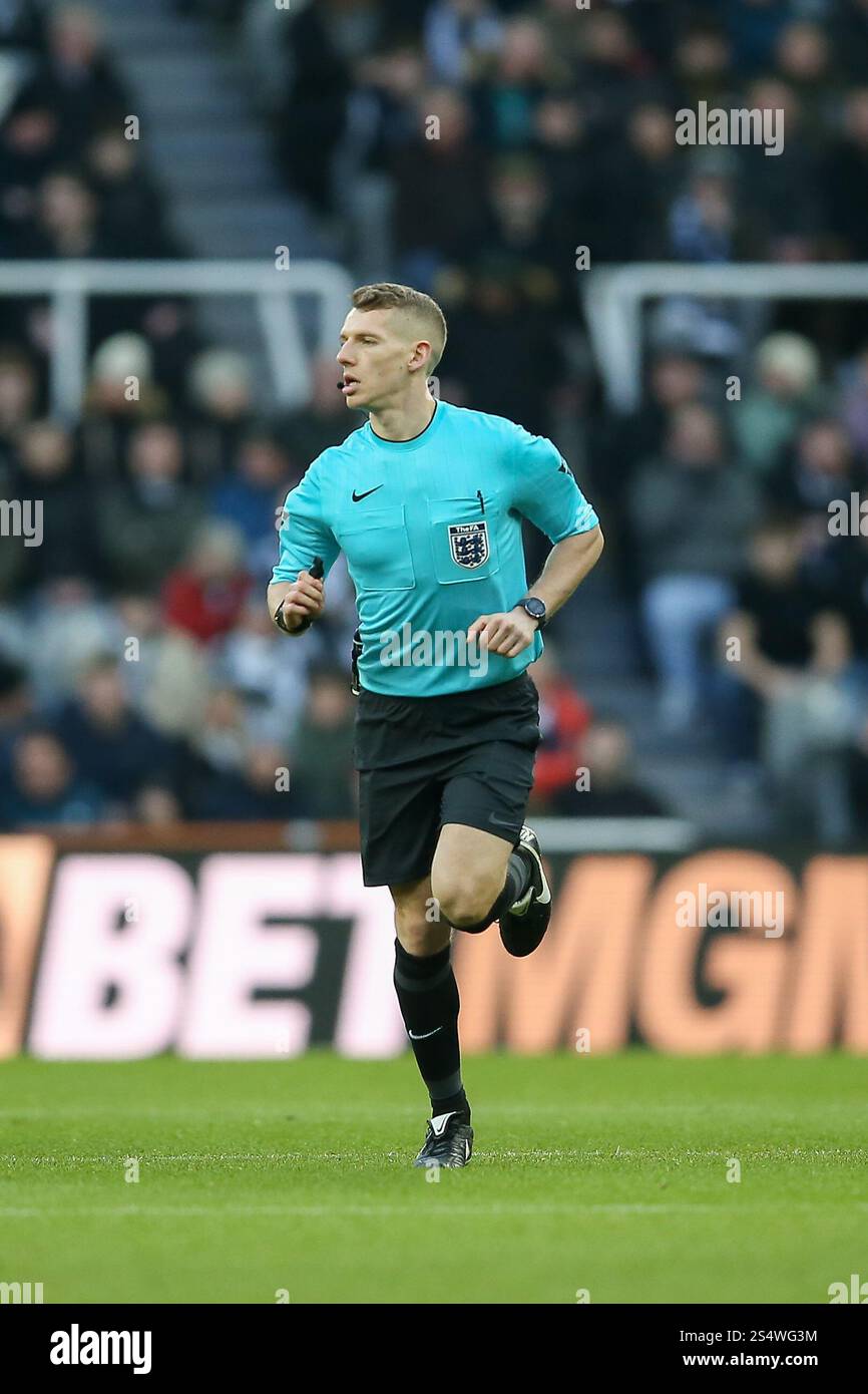 Saint James' Park, Newcastle, England - 12th January 2025 Referee Will ...