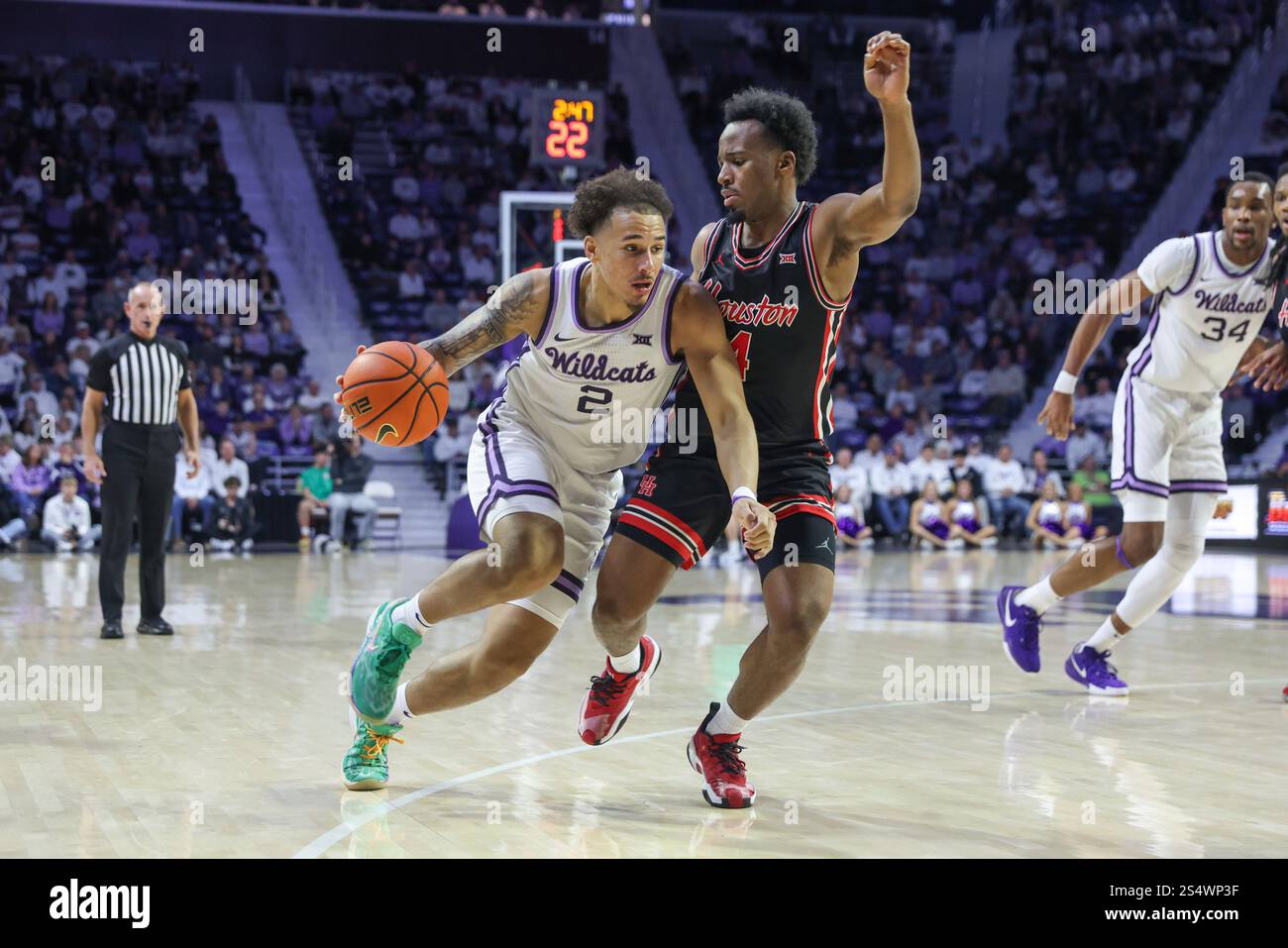 MANHATTAN, KS - JANUARY 11: Kansas State Wildcats guard Max Jones (2 ...
