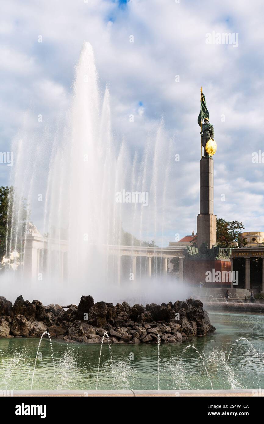 Fountain hochstrahlbrunnen war memorial hi-res stock photography and ...