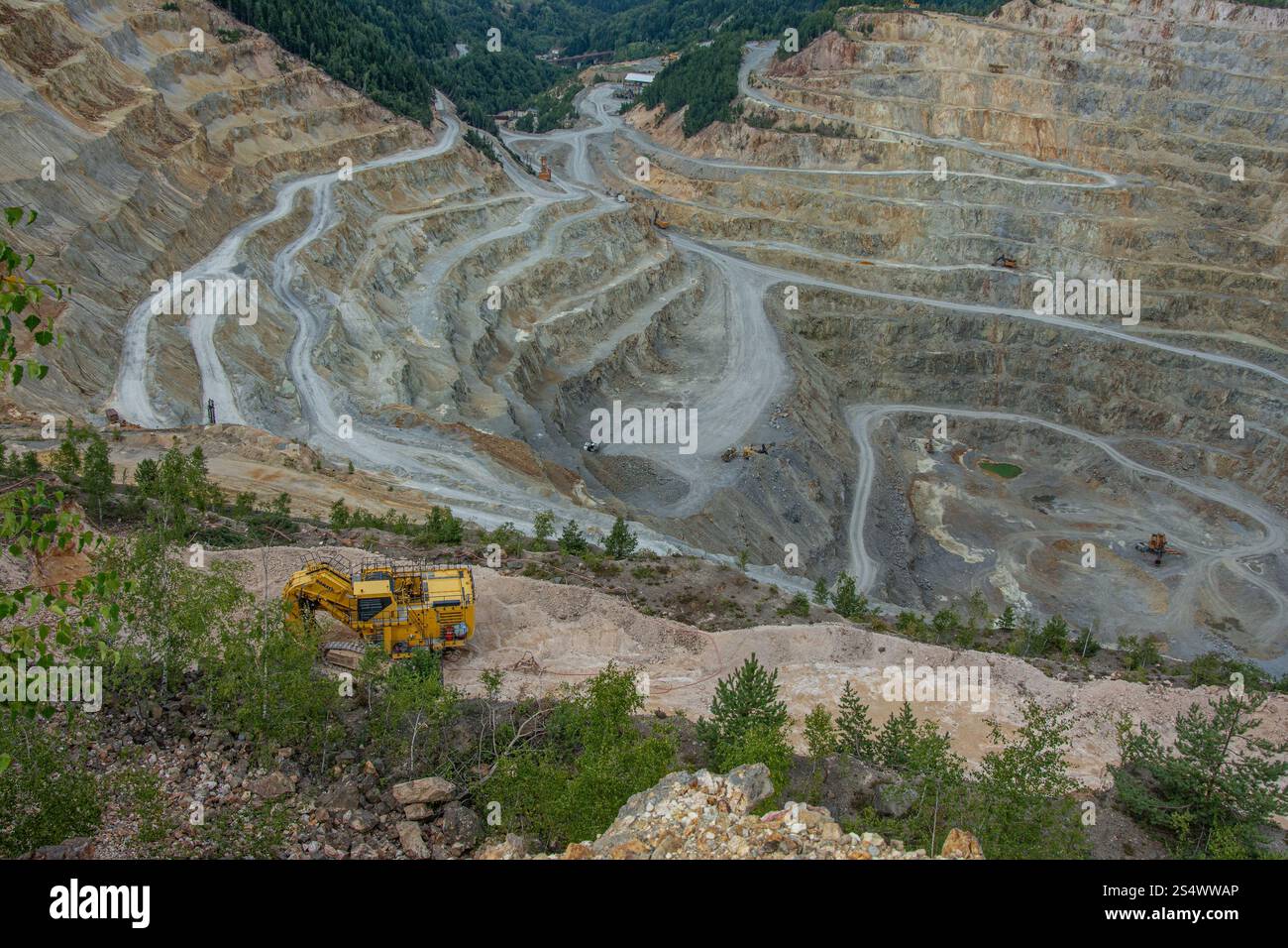 copper mine, open pit copper mine Stock Photo - Alamy