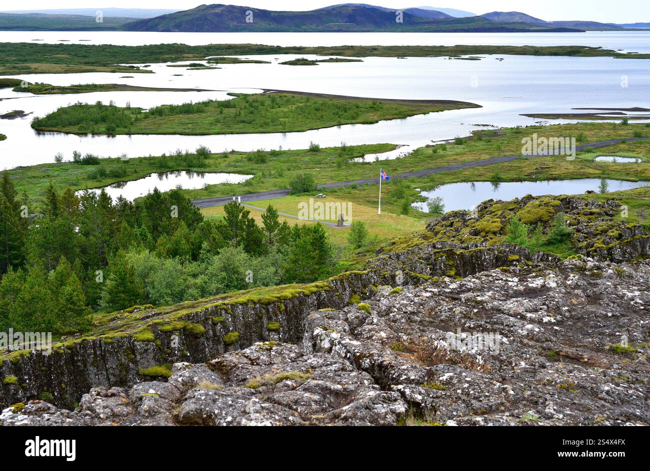 Thingvallavatn is a rift valley lake, emerged part of the mid-Atlantic ...