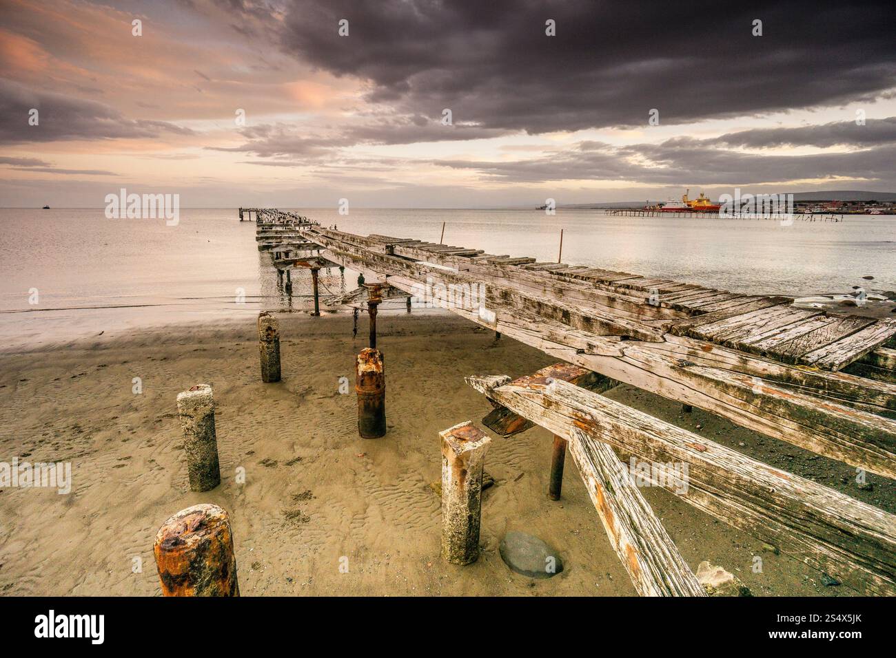 Old wooden docks, Costanera, Punta Arenas -Sandy Point-, Patagonia ...
