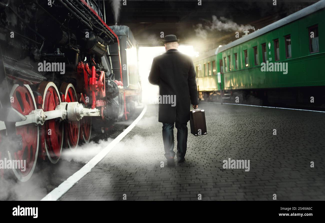 Man male bowler hat hi-res stock photography and images - Alamy