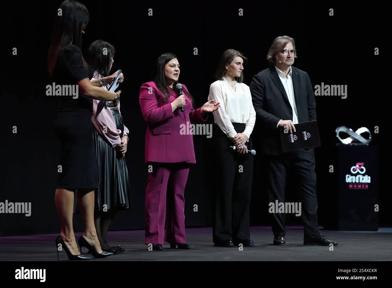 Barbara Pedrotti, Giusy Virelli, Elisa Longo Borghini, Pierluigi Pardo ...