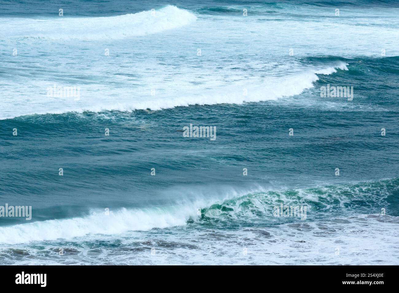 Ocean waves with foam. Nature background Stock Photo - Alamy