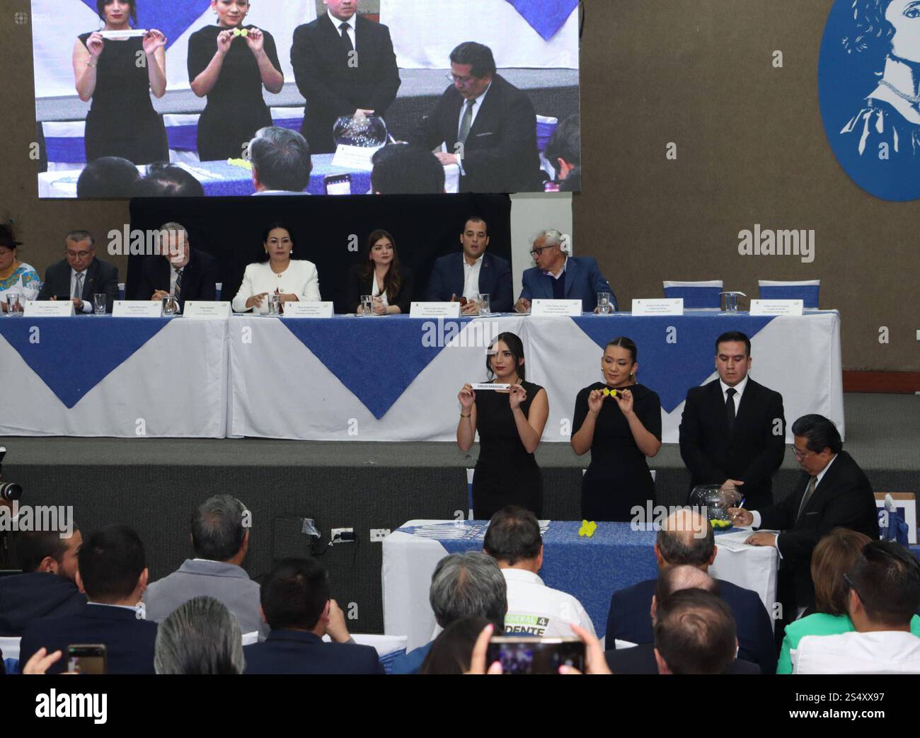 PUBLIC DRAWING OF THE PRESIDENTIAL DEBATE Quito, Monday, January 13 ...
