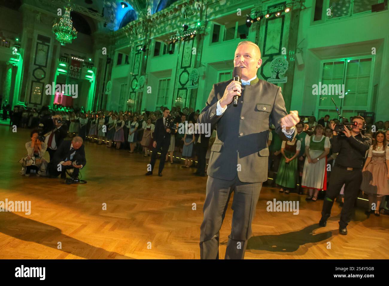 10.01.2025, Wiener Hofburg, STEIRERBALL 2025, Wiener Hofburg Tanzball d ...