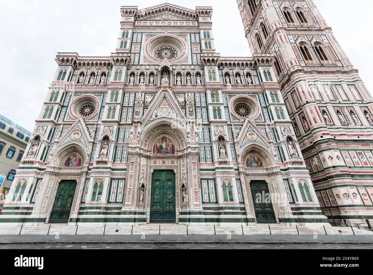 travel to Italy - front view of Florence Duomo Cathedral (Cattedrale ...
