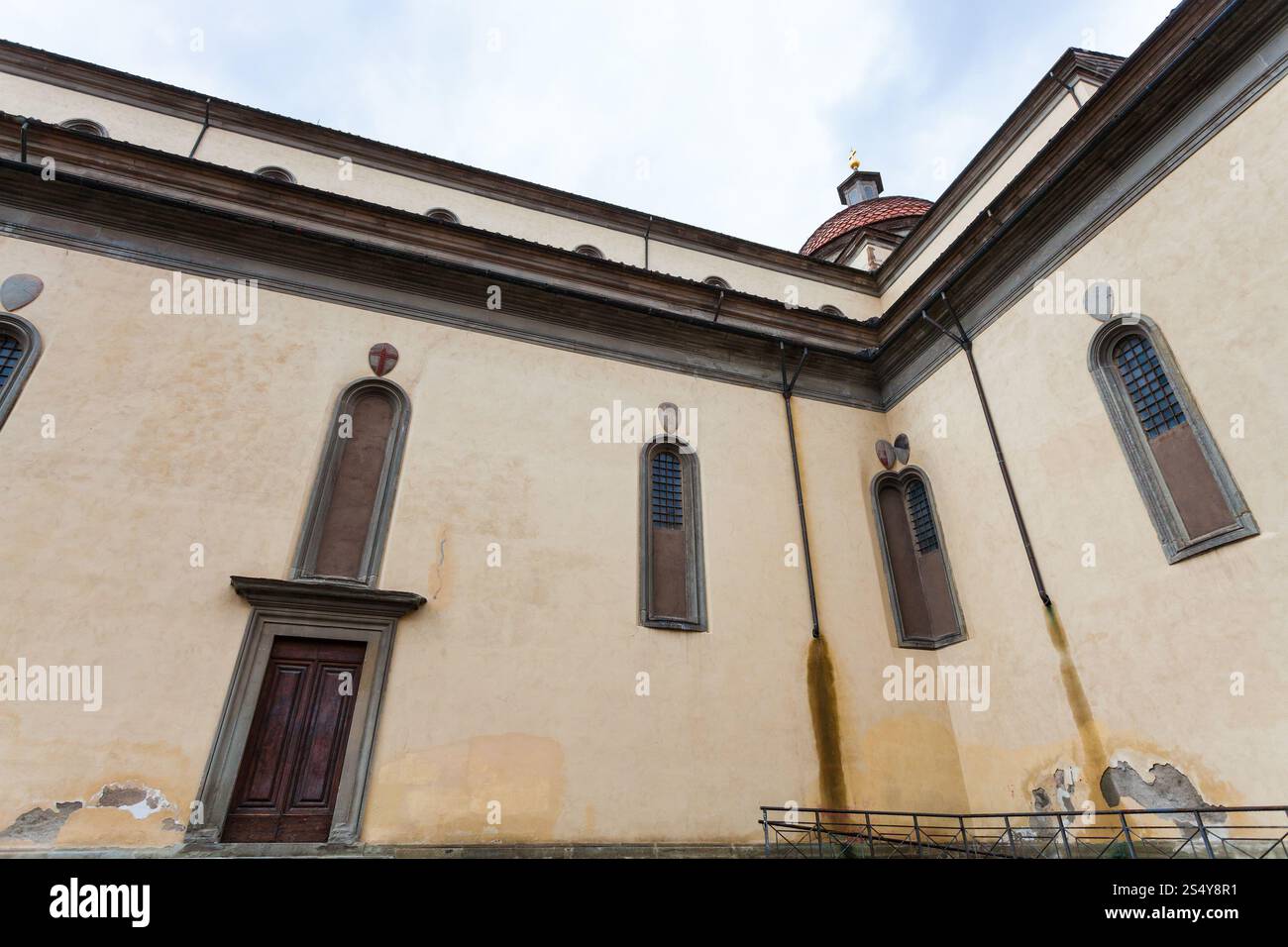 travel to Italy - walls of Basilica di Santo Spirito (Basilica of the ...