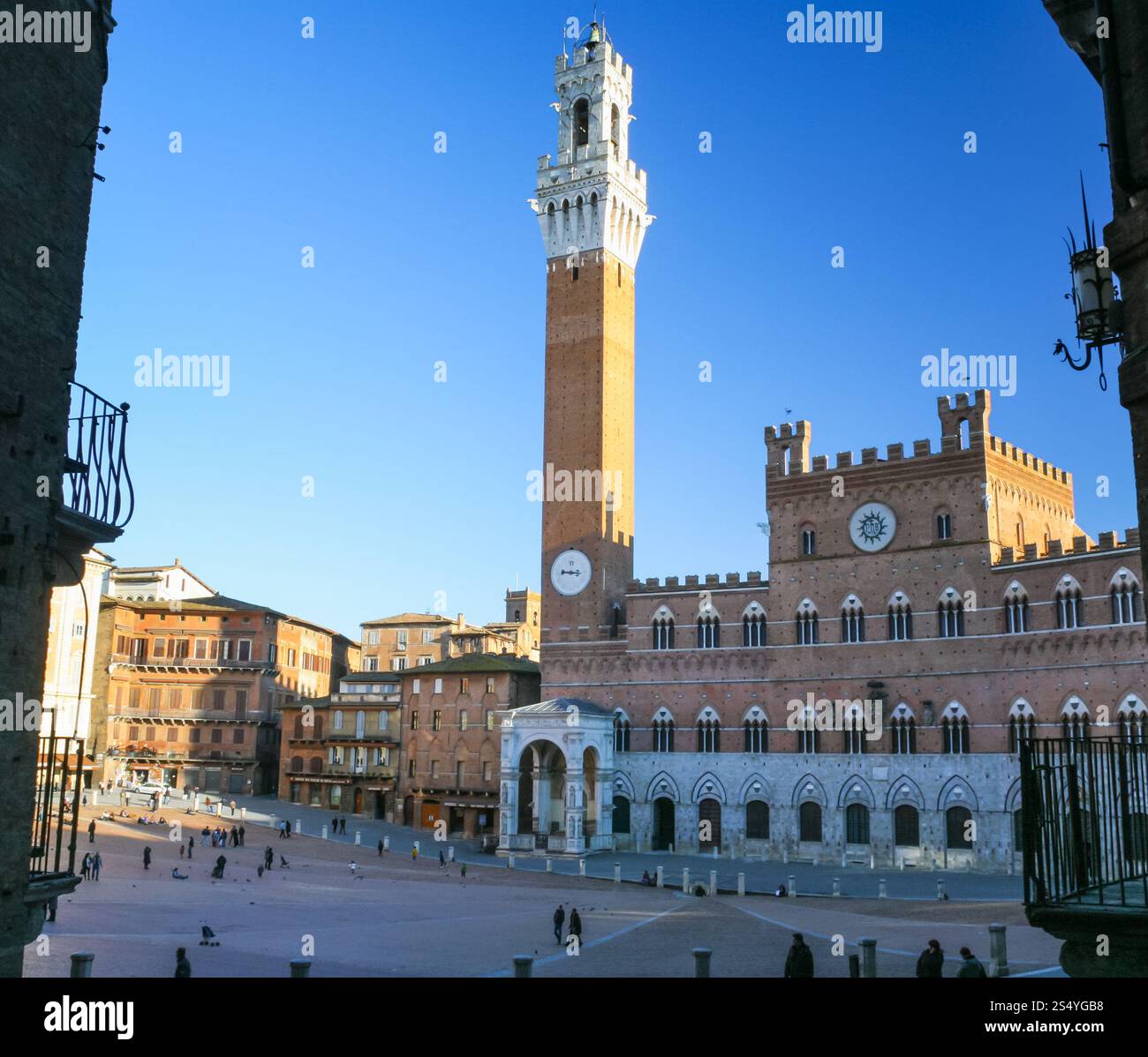 travel to Italy - view of Piazza del Campo (Campo square) with town ...