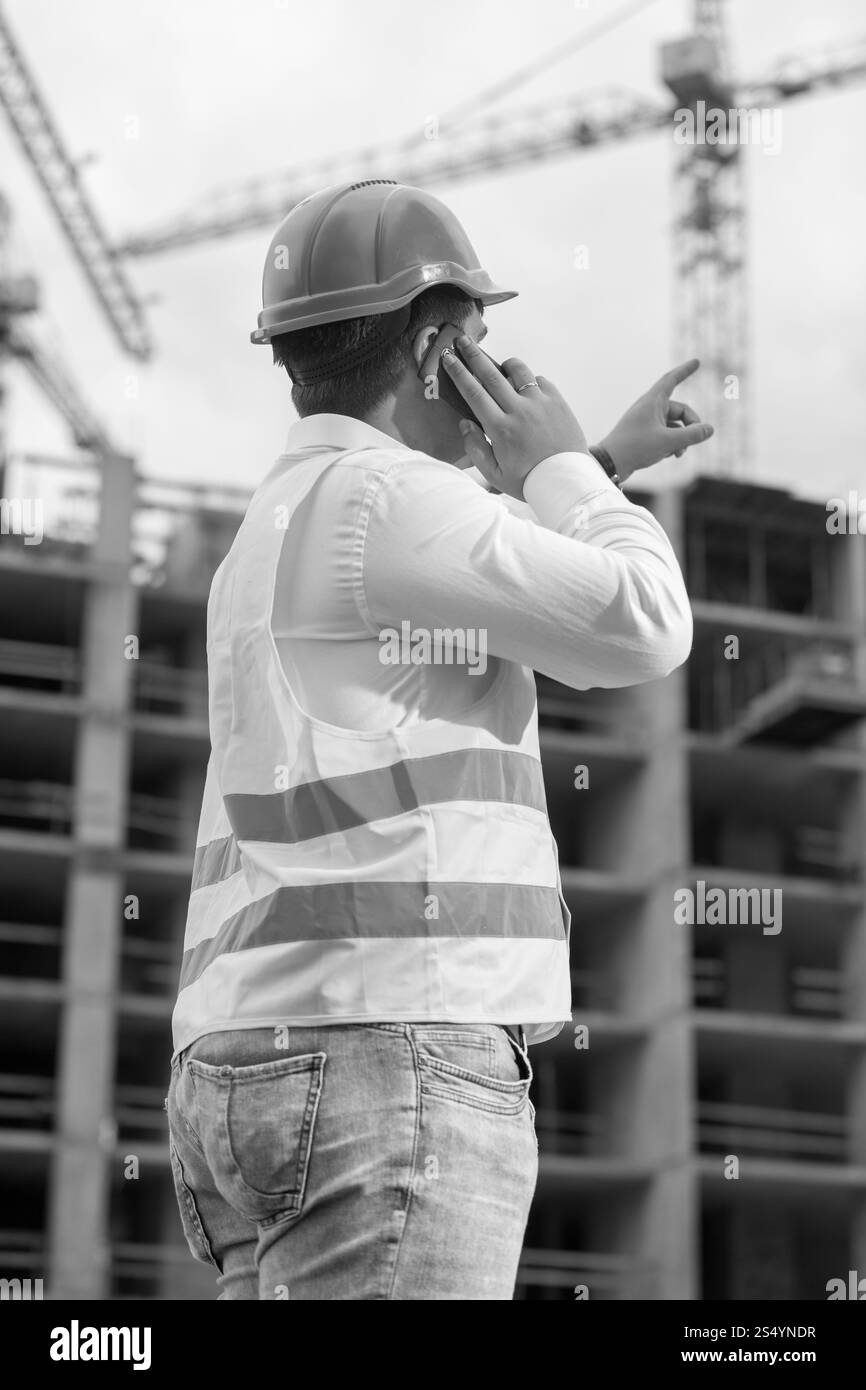 Caucasian construction manager site Black and White Stock Photos & Images - Alamy