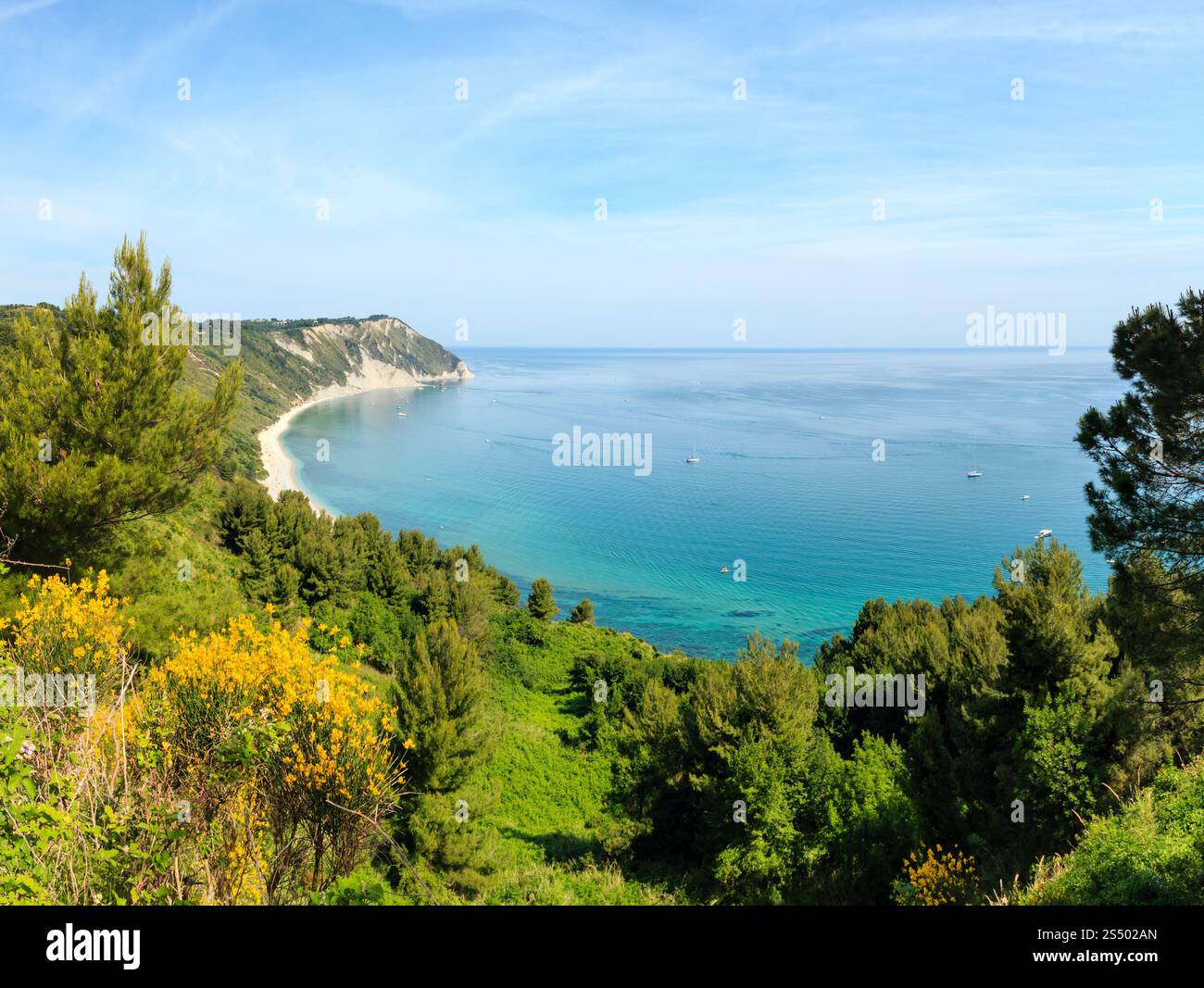 Summer Adriatic sea bay and blossoming Spiaggia Mezzavalle beach near ...