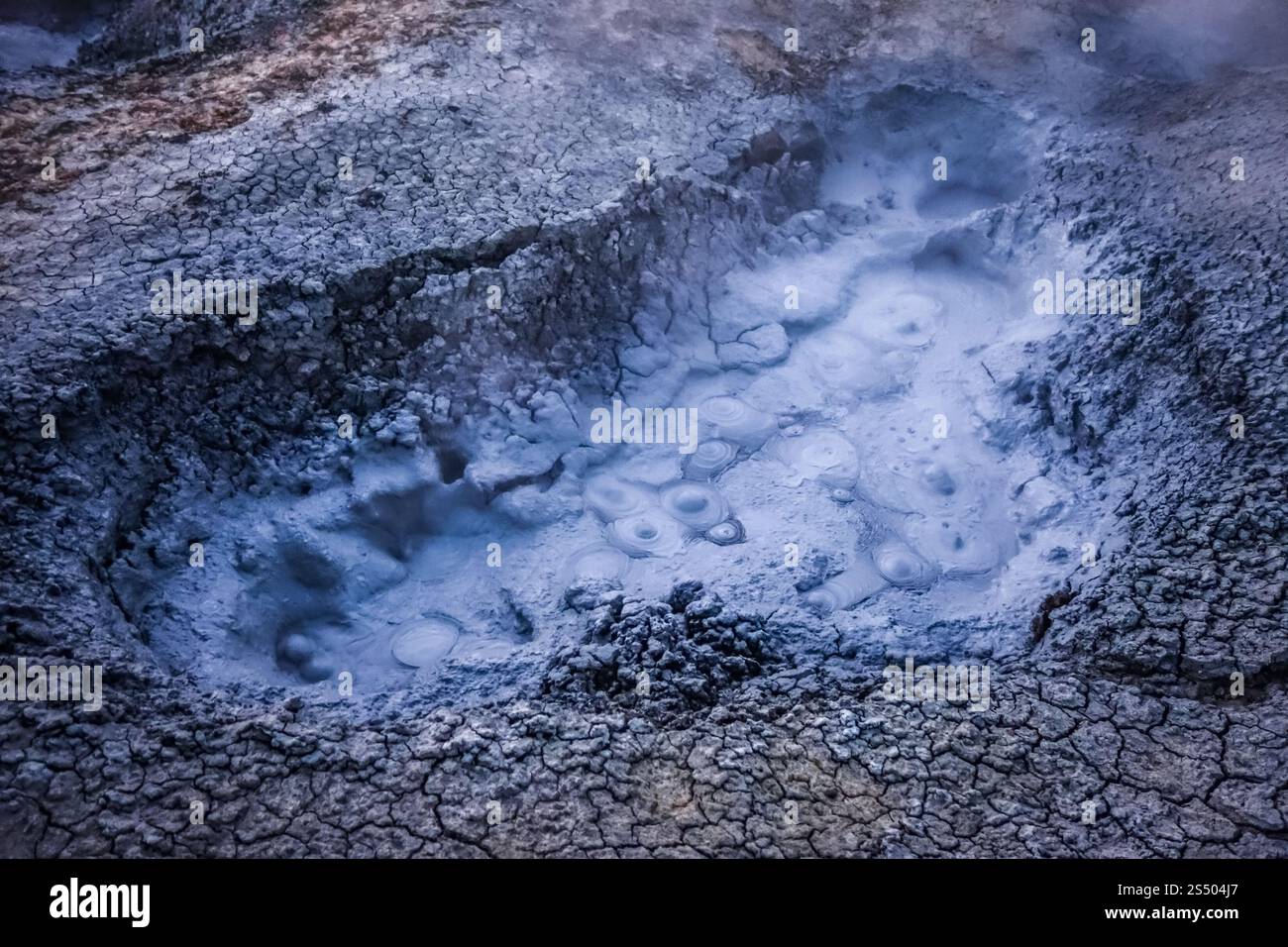 Sol de manana hot mud in sud Lipez reserva Eduardo Avaroa, Bolivia. Sol ...