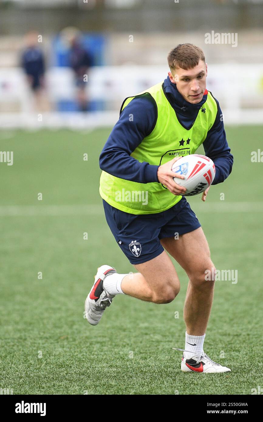 Wakefield, England - 16th December 2024 - Wakefield Trinity's Noah ...