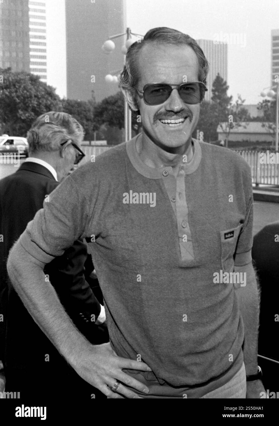 Mike Farrell Circa 1980's Credit: Ralph Dominguez/MediaPunch Stock ...