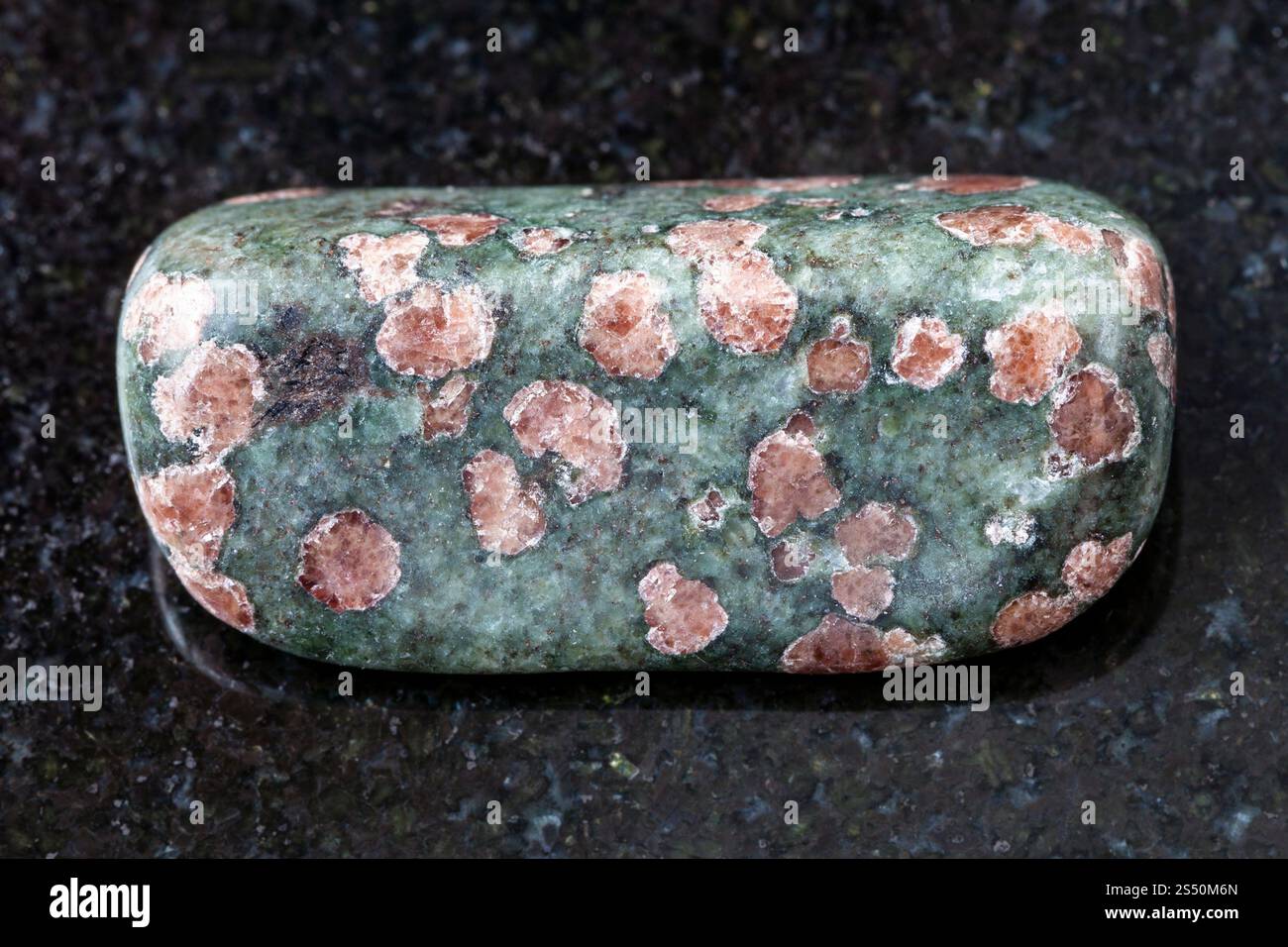Eclogite hi-res stock photography and images - Alamy