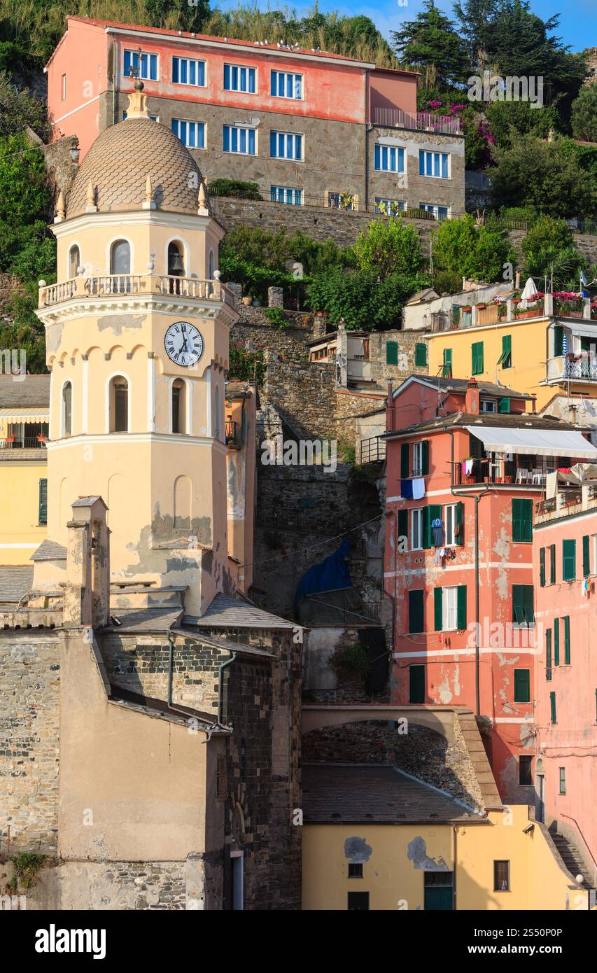 Beautiful sunset in summer Vernazza - one of five famous villages of ...