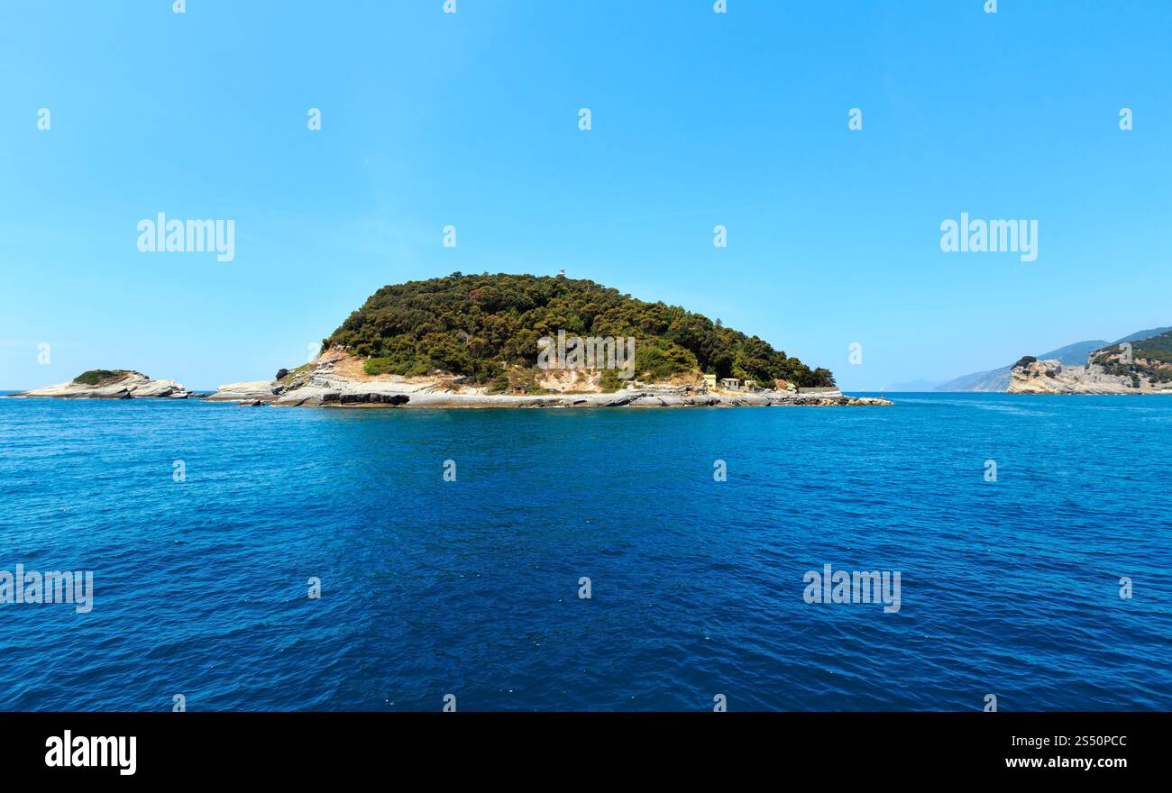 Beautiful rocky sea coast of Palmaria, Tino and Tinetto islands near ...