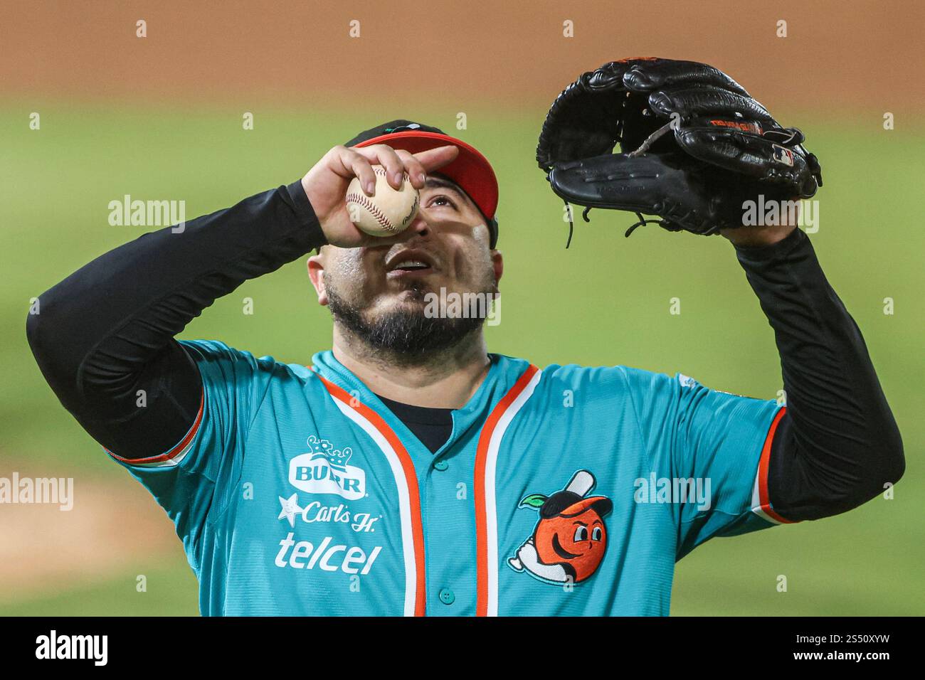 HERMOSILLO, MEXICO - JANUARY 8: Jose Samayoa, starting pitcher for ...