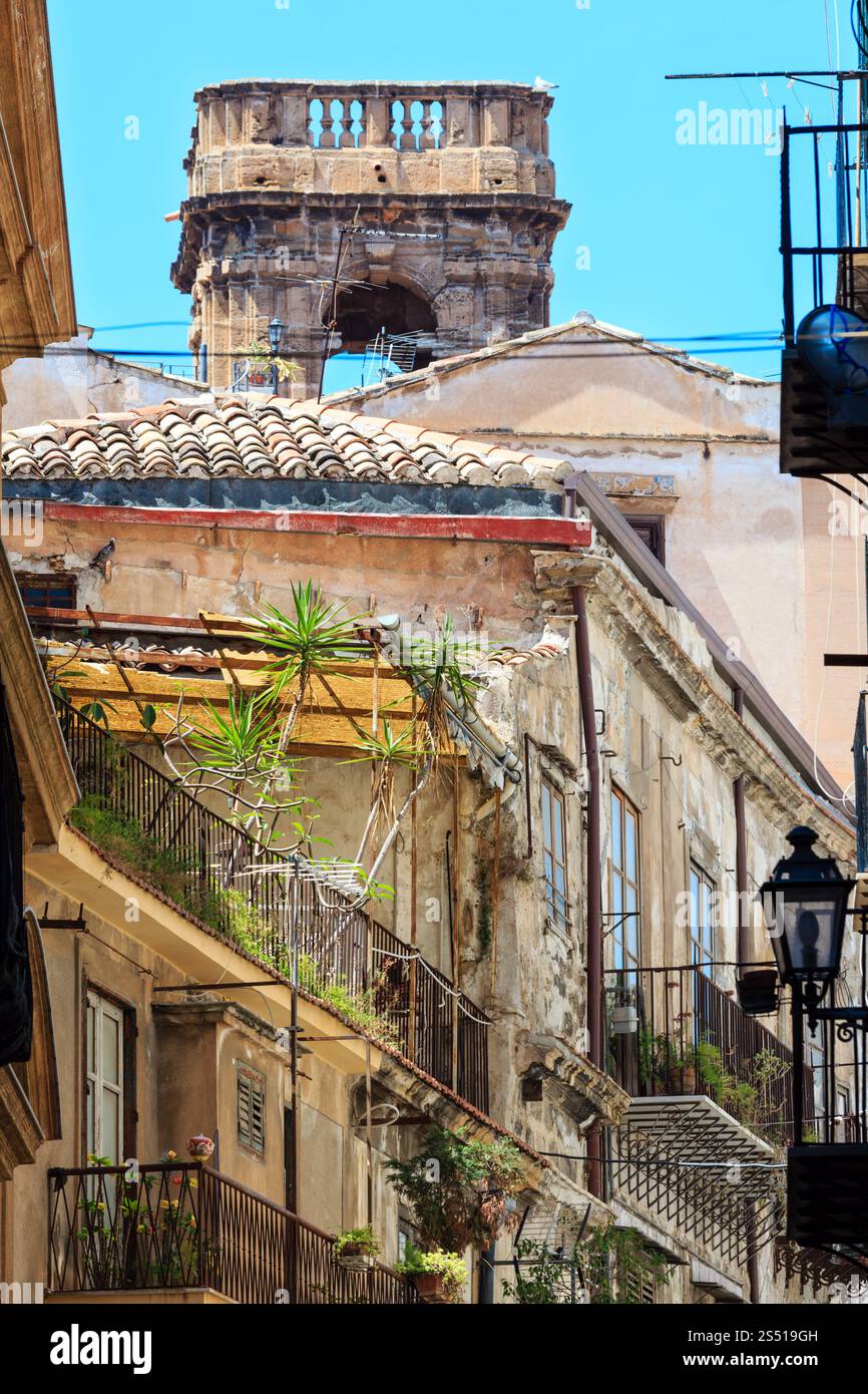 Sicily city palermo balcony hi-res stock photography and images - Alamy