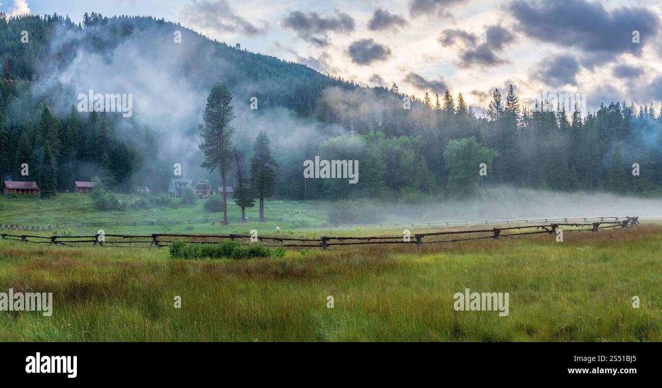 Mountain Valley at Sunrise With Fog and Lush Greenery, Eagle Cap ...