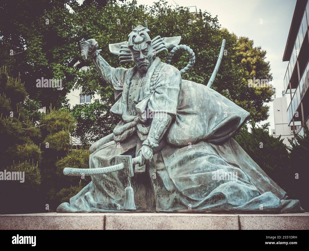 Samurai statue in Senso-ji Kannon temple, Tokyo, Japan. Samurai statue ...