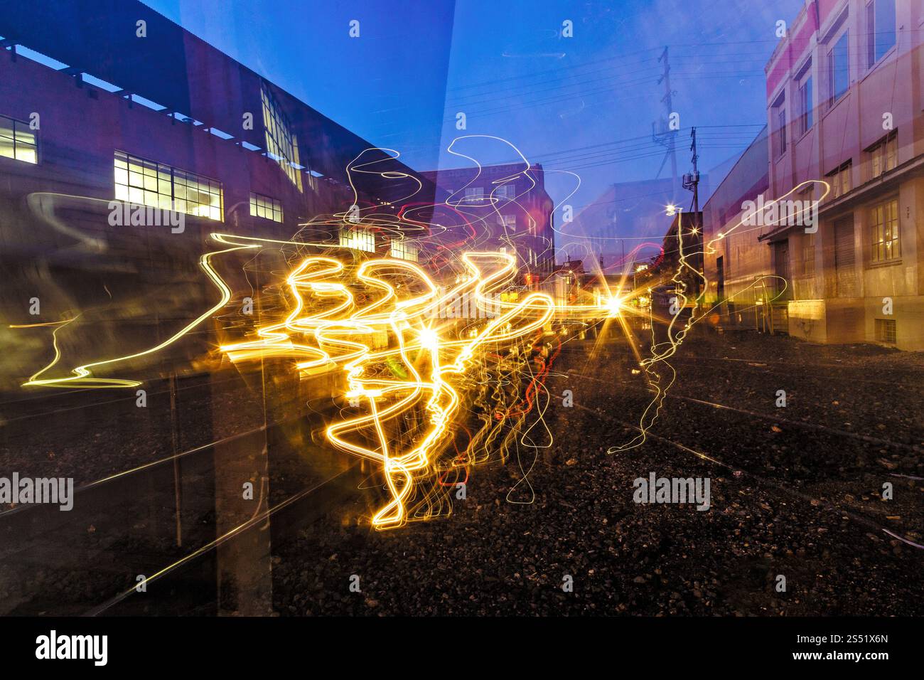 Urban transit scene hi-res stock photography and images - Alamy