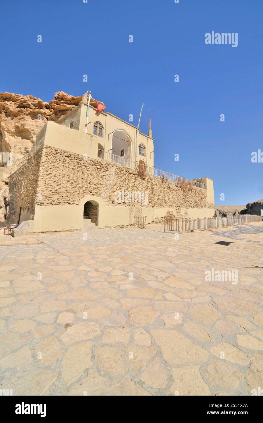 Ali Mosque on the lake in Band-e Amir National Park, Afghanistan Stock ...