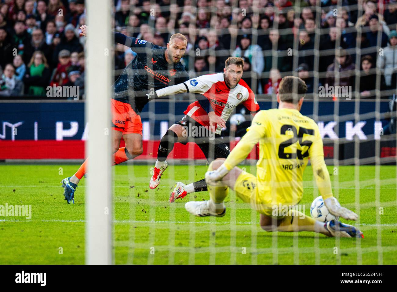Rotterdam, The Netherlands. 12th Jan, 2025. Rotterdam - Mike van der Hoorn of FC Utrecht ...
