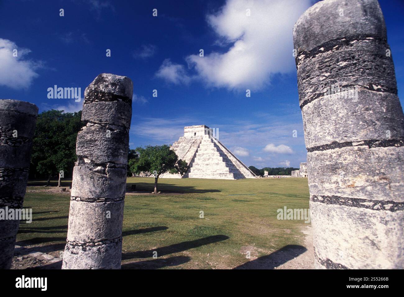 The Maya Ruins with the Kukulkan Pyramide of Chichen Itza in the ...