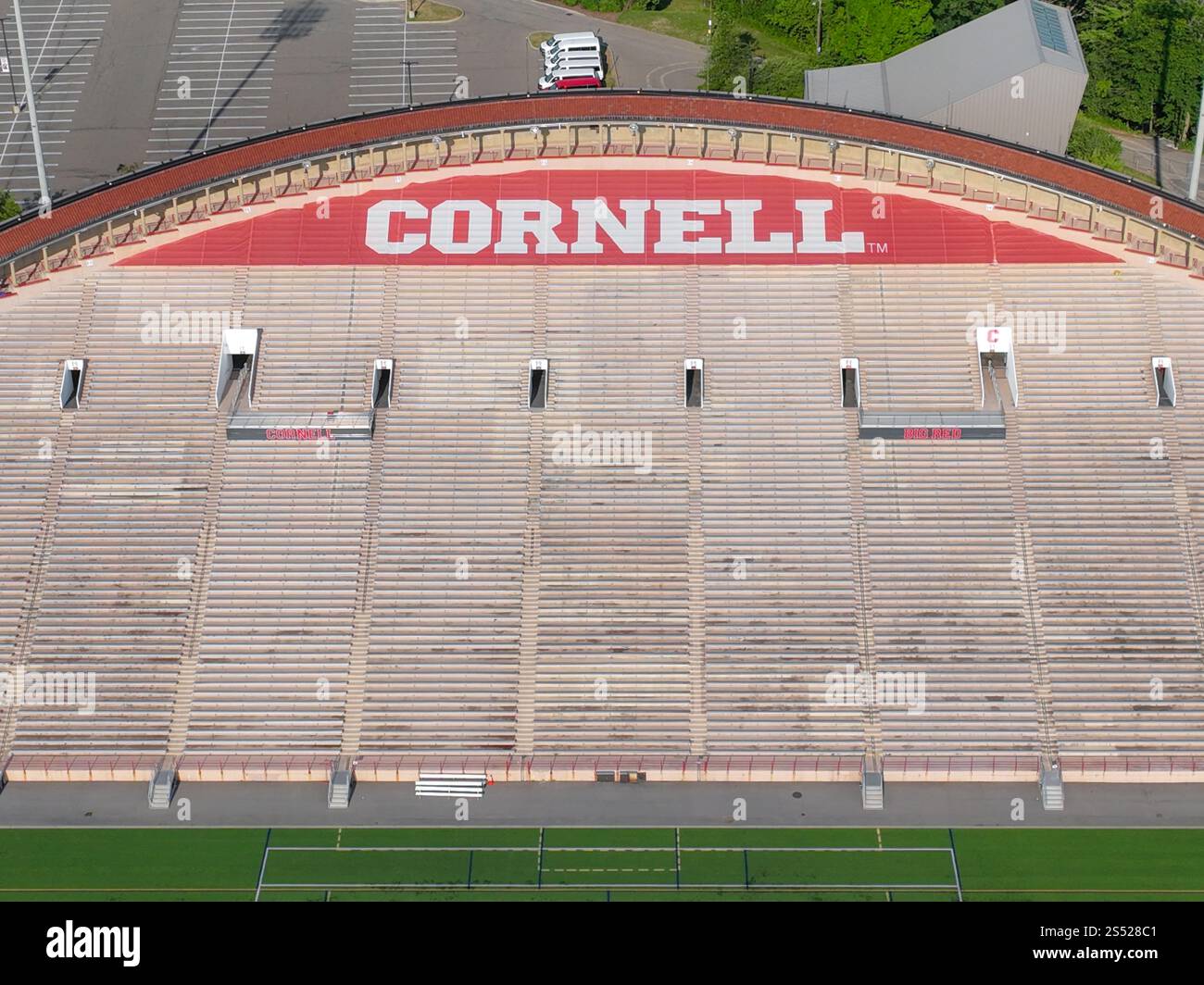 Cornell big red football hi-res stock photography and images - Alamy