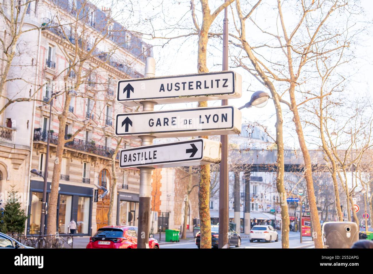 Directional signs point to major destinations in urban Paris Stock ...