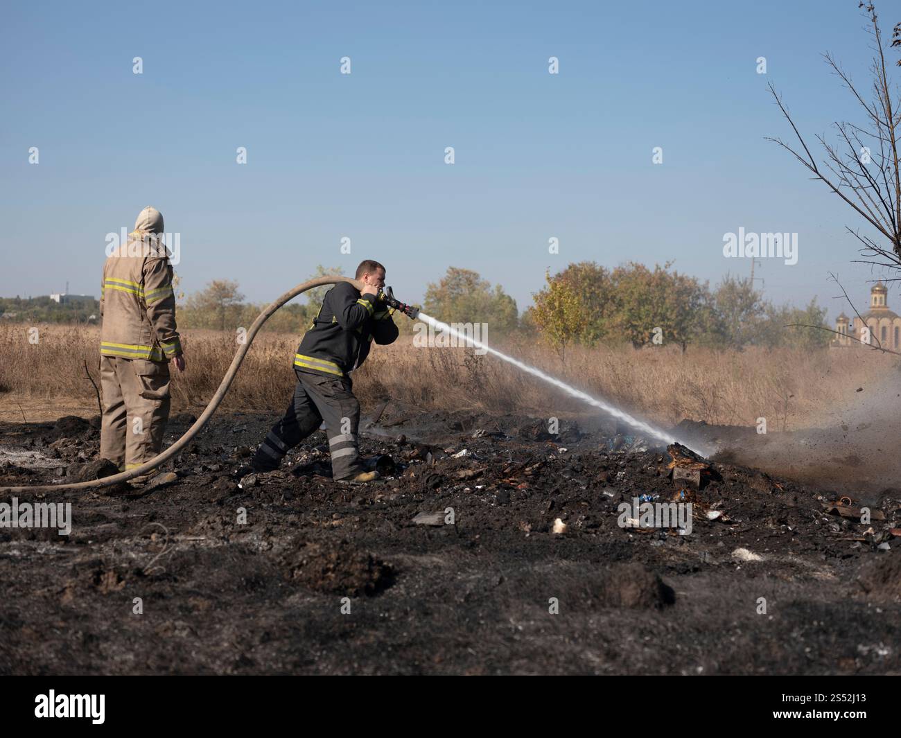 Ukrainian Wildfire Firefighters in Kharkiv Stock Photo - Alamy