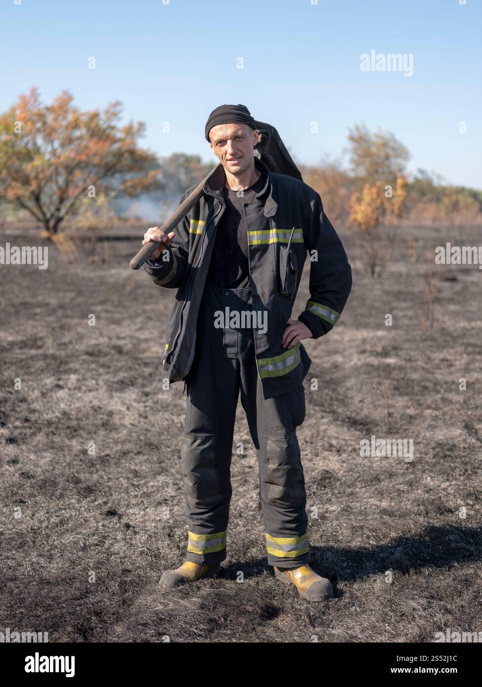 Ukrainian Wildfire Firefighters in Kharkiv Stock Photo - Alamy