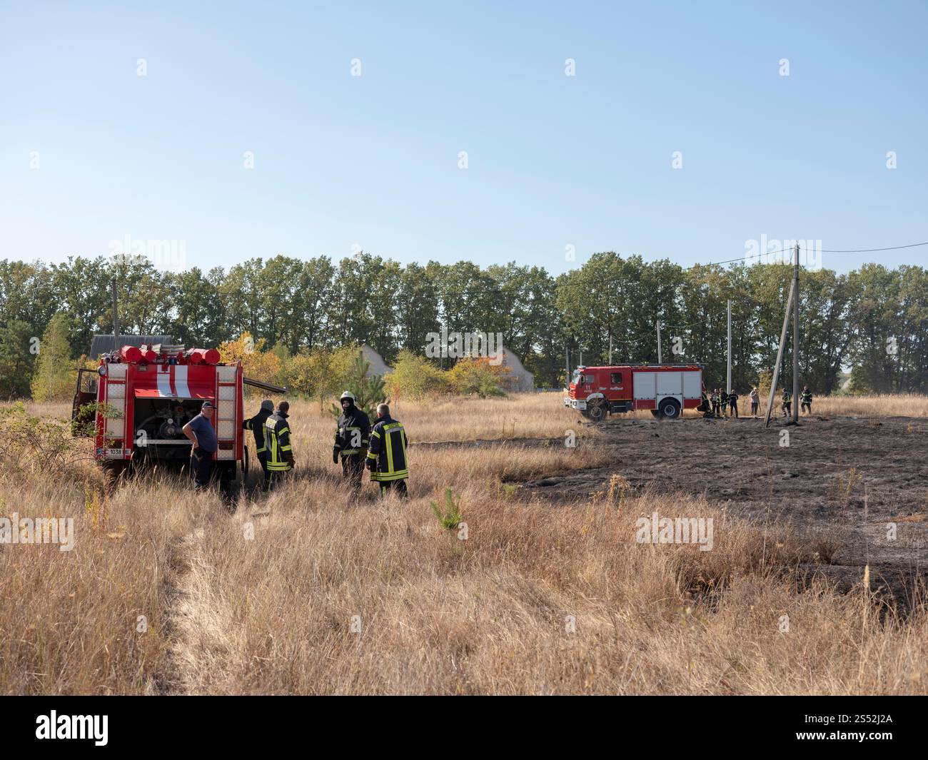 Ukrainian Wildfire Firefighters in Kharkiv Stock Photo - Alamy