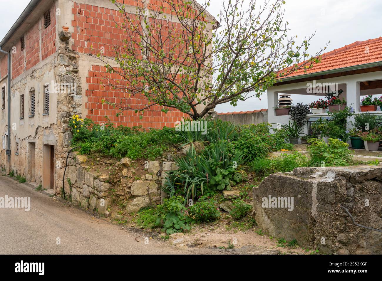 Rupe village buildings, Croatia, Europe Stock Photo - Alamy