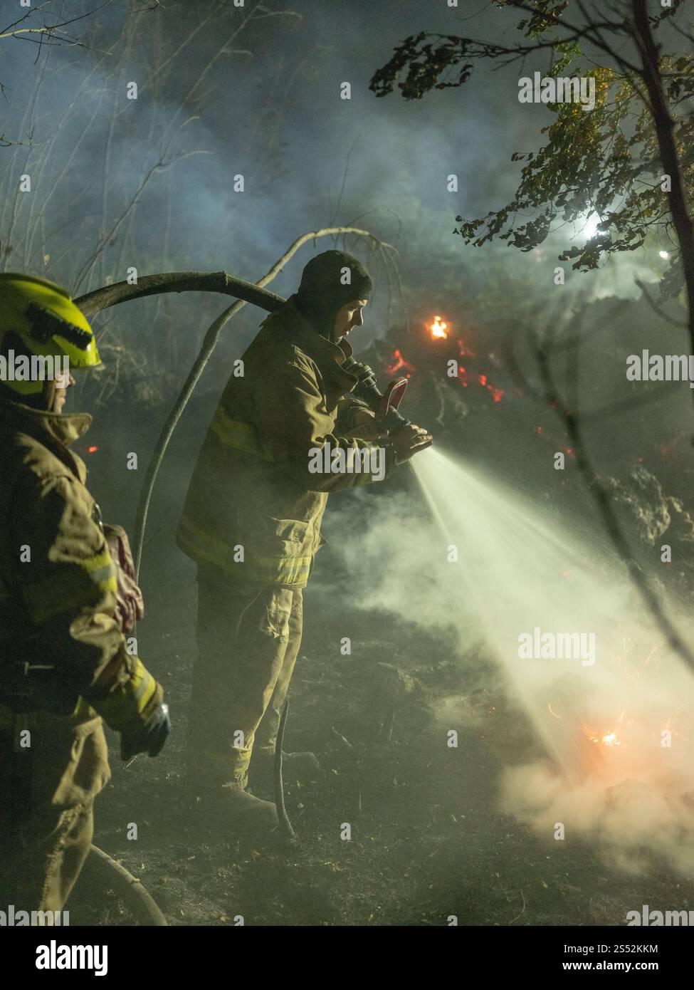Ukrainian Wildfire Firefighters in Kharkiv Stock Photo - Alamy